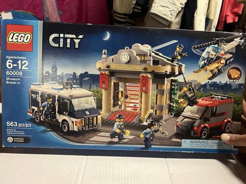 Brand New LEGO CITY: Museum Break-In (60008) 673419188043 | eBay