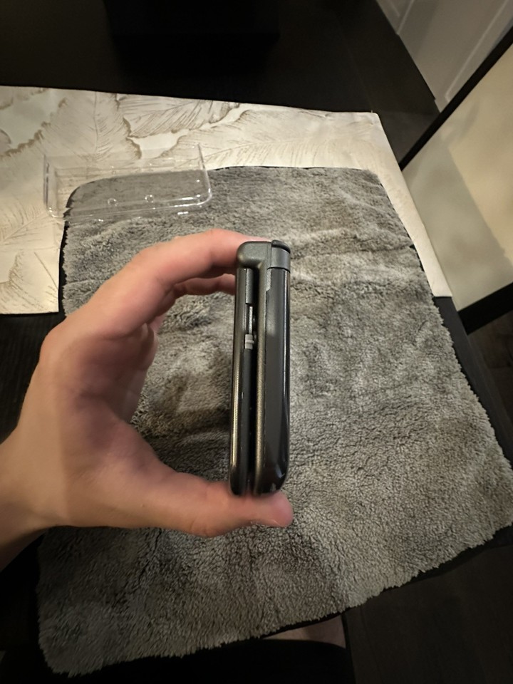 'New' Nintendo 3DS XL Metallic Black Top IPS Screen, Like New Condition ...