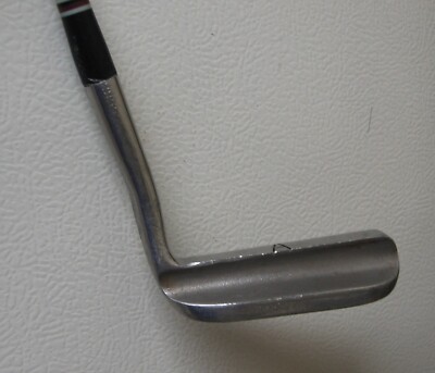 TaylorMade Reg. no. 711 Blade Putter, Center shafted offset, A- Sight ...