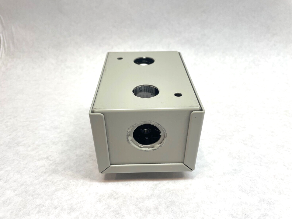 Leviton N1303-DS Manual Motor Starter Disconnect Switch 3PH 30A 600V ...