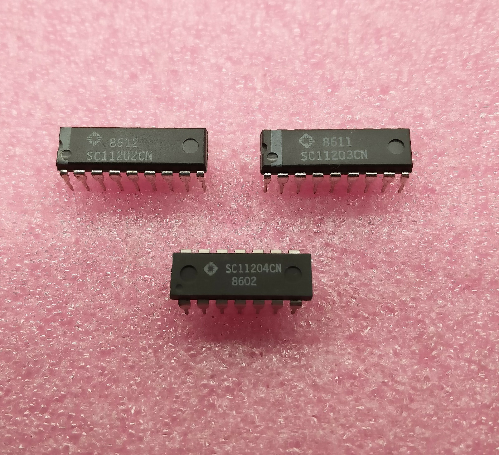 1 PC. SC11202CN/SC11203CN/SC11204CN DTMF receivers Sierra Semiconductor ...