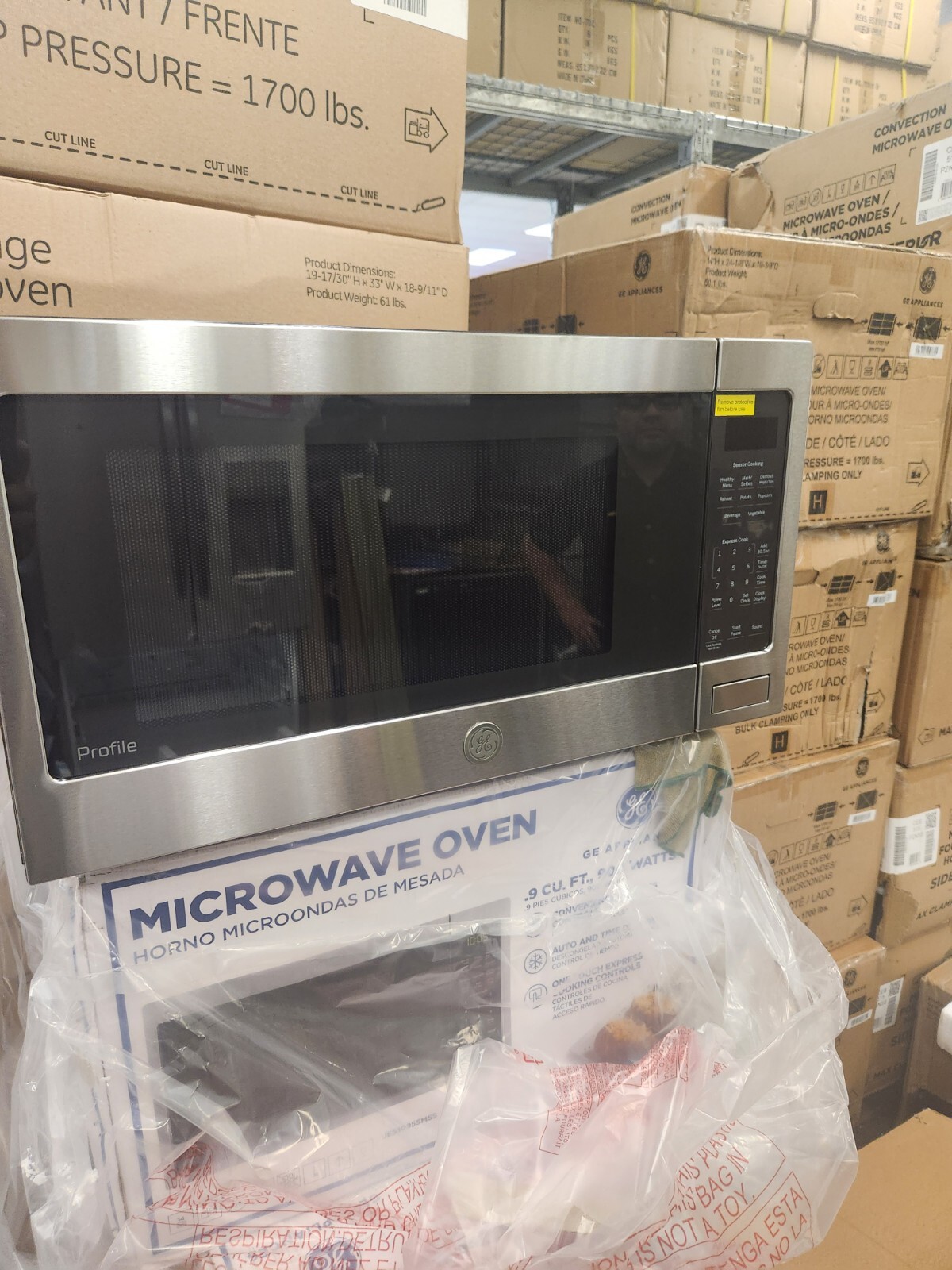 GE Profile 2.2 cu. ft. Countertop Microwave - Silver, (PES7227SLSS ...