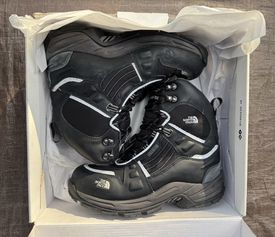 The North Face - PrimaLoft Lifty 400 GTX Snow Boots - Shoe Size W 8 1/2 ...