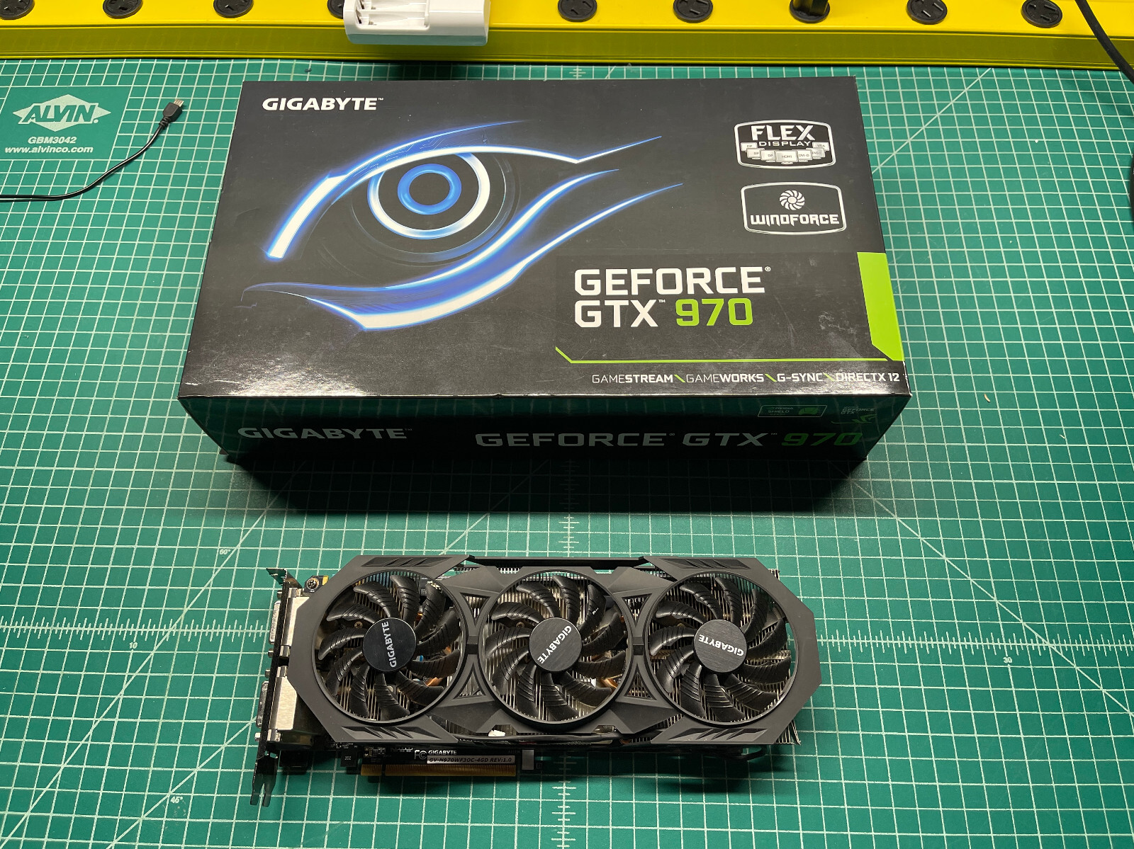 GIGABYTE NVIDIA GeForce RTX 970 4GB GDDR5 Graphics Card (GVN970WF3OC4GD ...