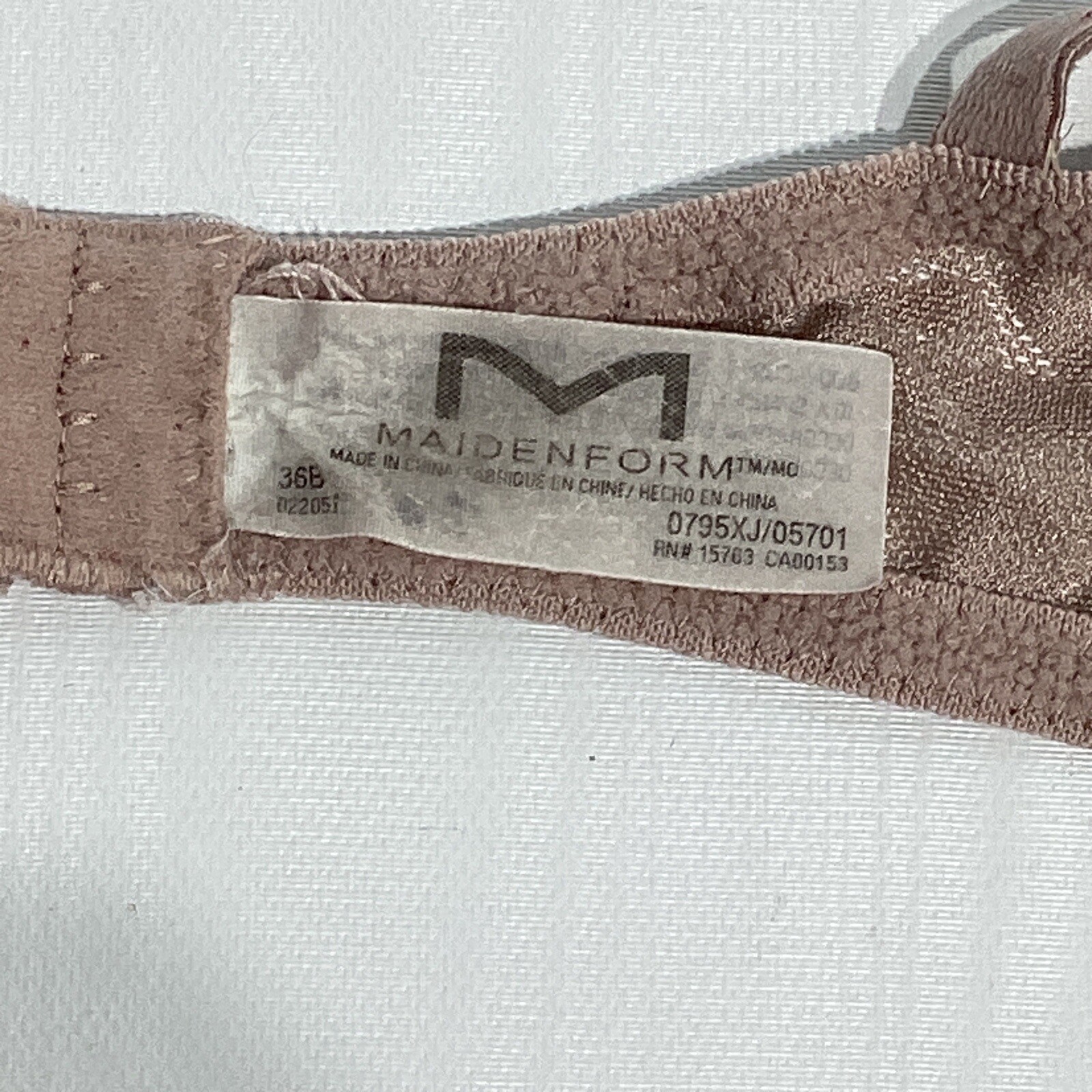 Maidenform Bra Beige 36B Animal Pattern Knit Cup Unde… - Gem