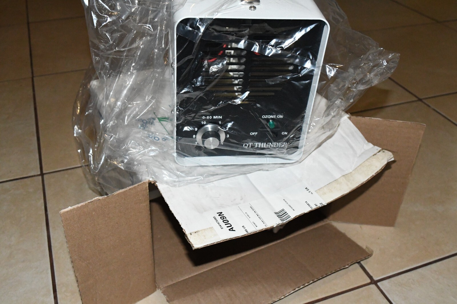 QUEENAIRE QTT3F QT THUNDER OZONE GENERATOR AIR PURIFIER-OPEN BOX-READ ...