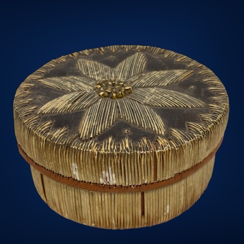 Antique Native American Indian Porcupine Quill Birchbark Tobacco Snuff ...