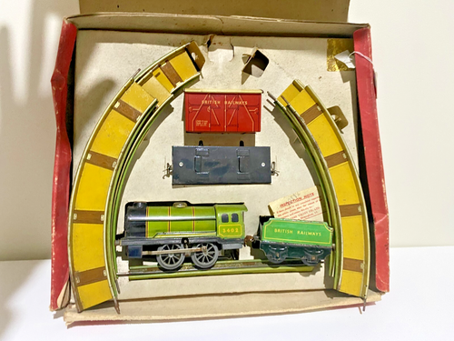 Chad Valley Clockwork Tin Train Set Green 3402 boxed | eBay