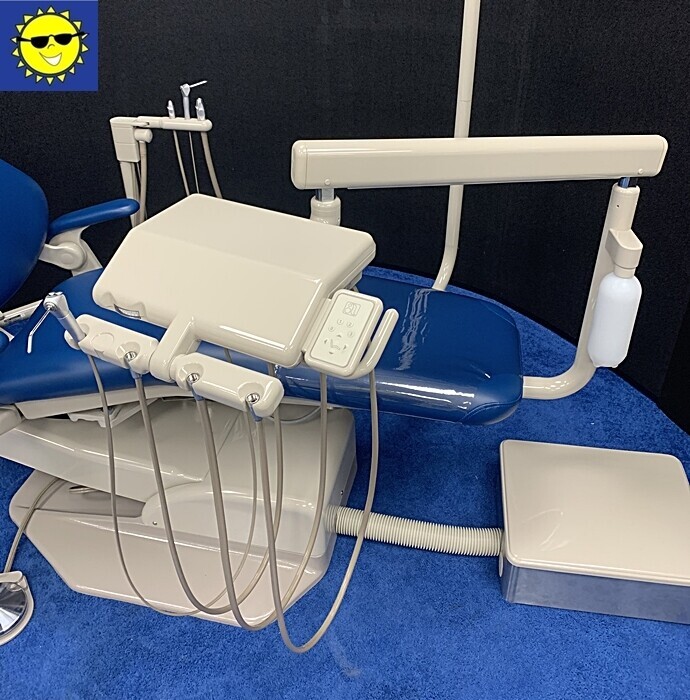 ADEC 1021 Decade Dental Radius Operatory Pkg. w/ Dual Touchpad ...