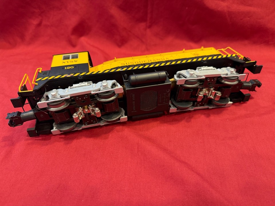 Atlas O Susquehanna EMD SW9 Diesel Loco #6138-#120 Three Rail TMCC | eBay