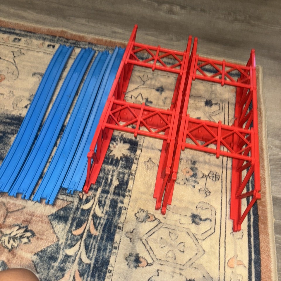 Thomas TOMY Trackmaster Red Suspension Bridge Large Double Old Iron ...