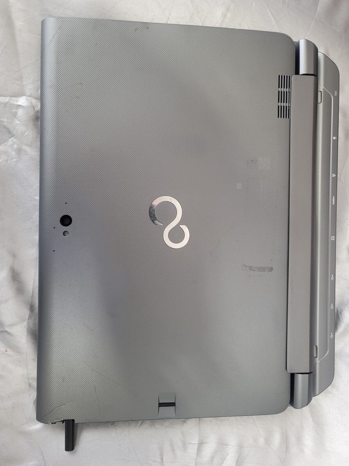 FUJITSU STYLISTIC Q736 i5-6200U 2.30GHZ 4GB RAM 128GB SSD with Keyboard ...