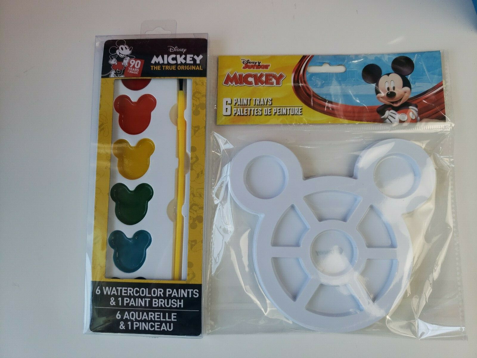 Mickey 6 Watercolor Paints, 1 Paint Brush, & 6 Disney Mickey Paint ...