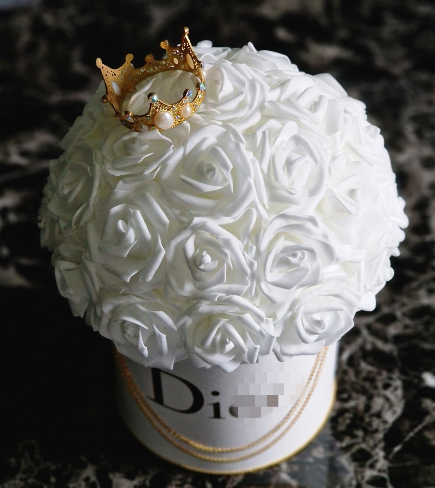 Large Gorgeous Artificial Rose Box, Floral Arrangement, Flower Box, Hat ...