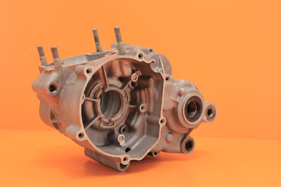2004 01-05 KX85 KX 85 OEM Engine Bottom End Crankcase Set Carter Block ...