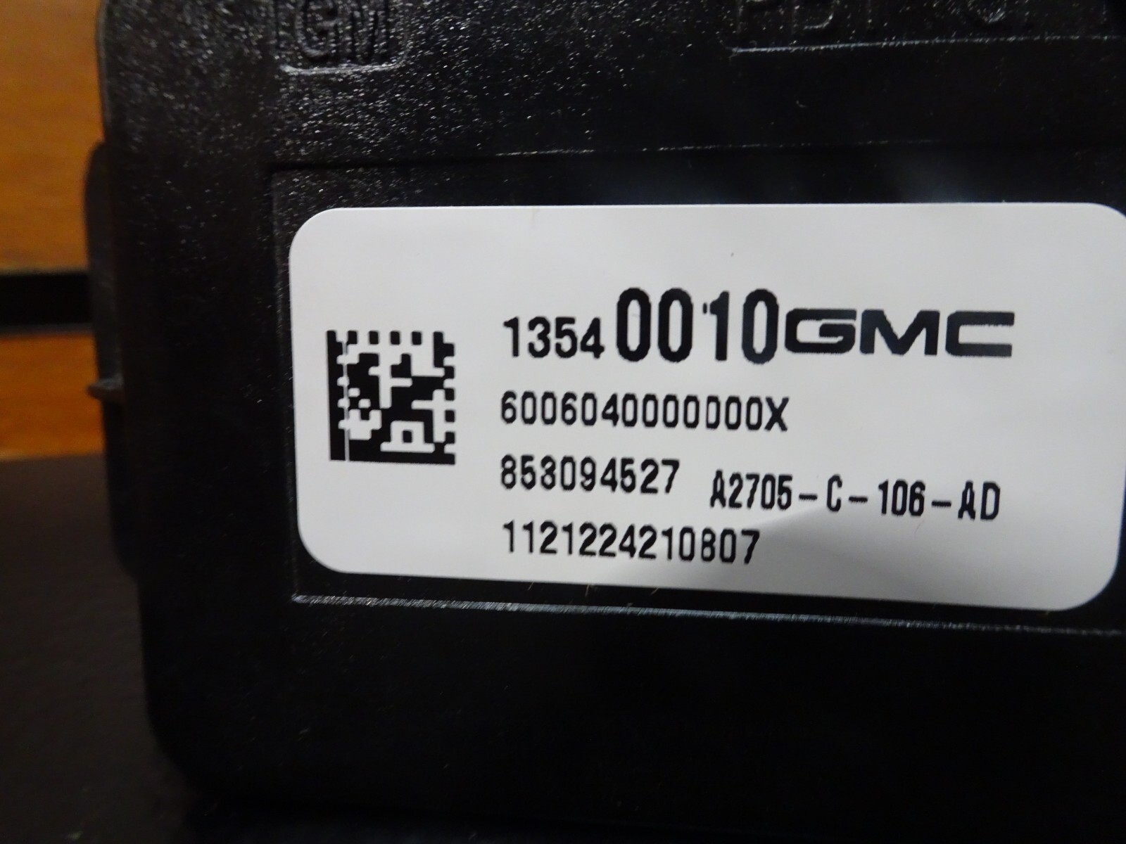 GENUINE GM REAR CLOSURE HANDS FREE LAMP 853094527 OEM | eBay