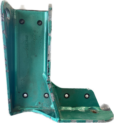 Genuine Peterbilt Suspension Bracket Upper Rig 29-03444 | eBay