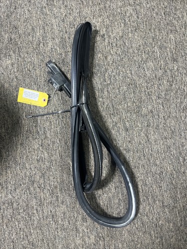 2002 GMC Sierra 1500 Left Front Door Window Run Chanel Weatherstrip ...