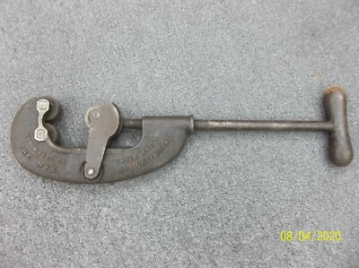 Pipe Threaders - Vintage Nye