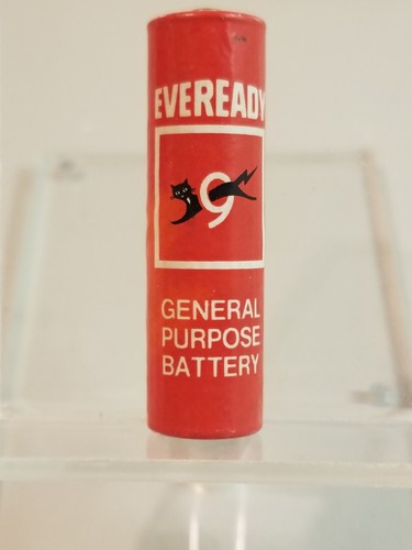 Vintage Eveready Transistor Black Cat 9 AA Battery Batteries Display ...