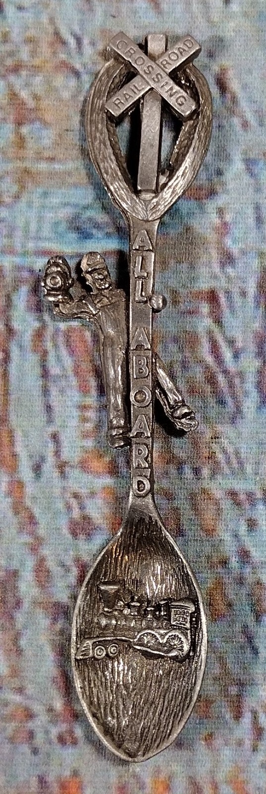 GISH Rail Road Crossing All Aboard Vintage Souvenir Spoon Collectible ...