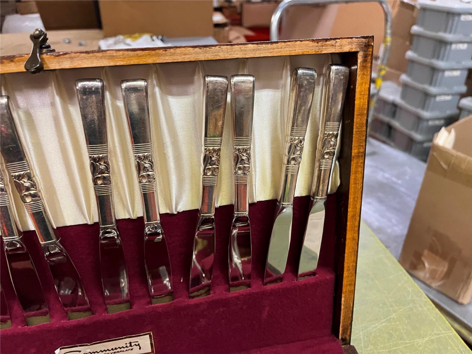 VTG Community finest Silverplate Silverware Set in Wooden Box | eBay