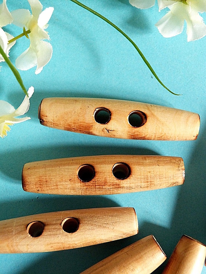 003 #Lovely Lot Of 6 Buttons Cheese Stick Wood For Duffle Or Other Ép ...