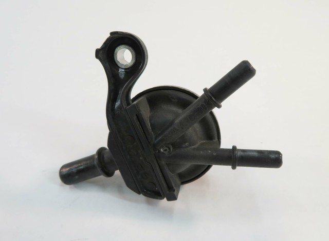 Porsche Panamera Turbo 970 Valve Engine Coolant Bleeder 7P5121671 for ...