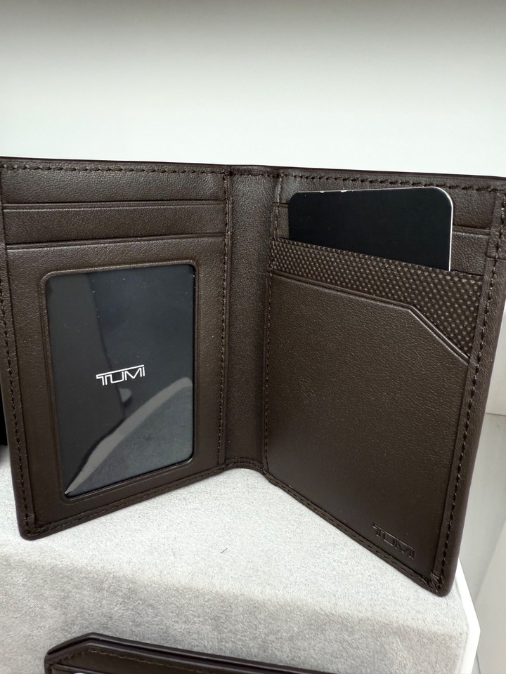 NEW Tumi Leather Multi Window ID Card Case Wallet - 100% DARK BROWN ...