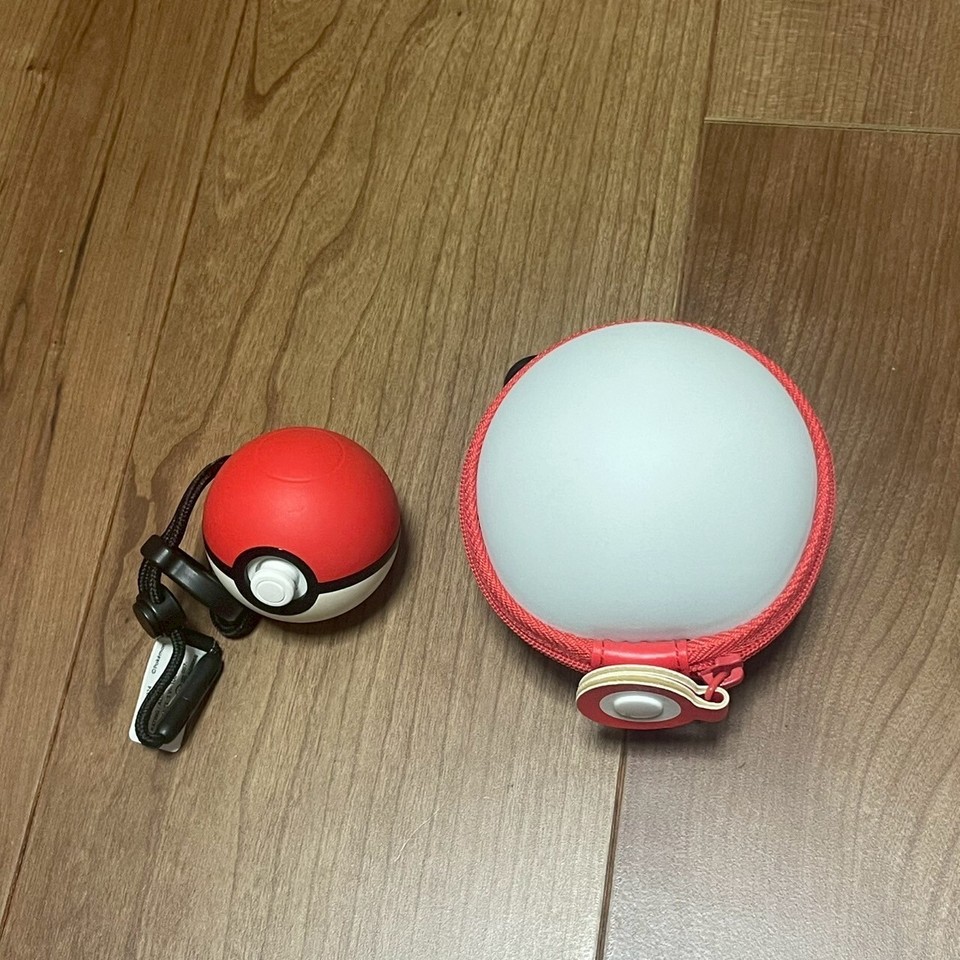 RARE Pokeball Plus With Pokemon center Premier ball case Nintendo ...
