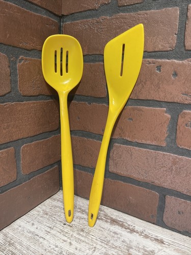Vintage Yellow Spatula Turner & Slotted Serving Ladle Spoon Hong Kong ...