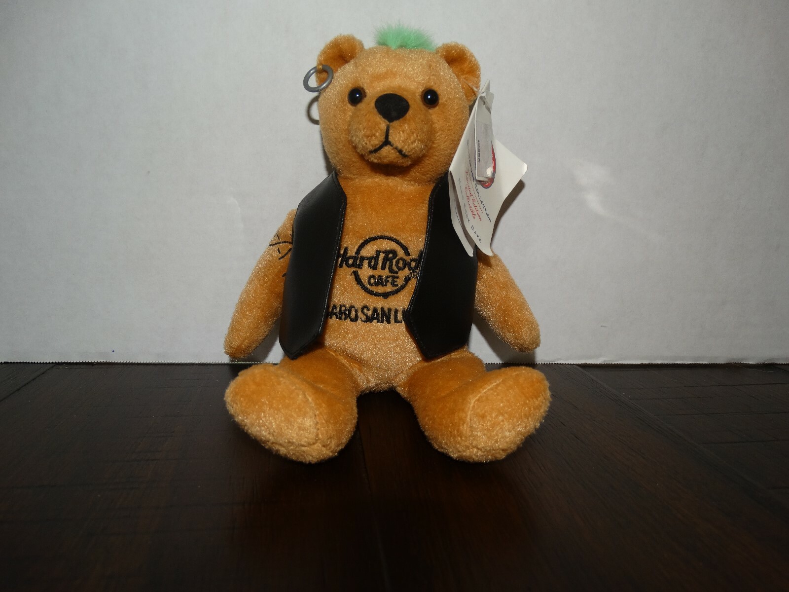 2008 HARD ROCK CAFE PLUSH TEDDY BEAR PUNK ROCK LEATHER BEAR Original ...