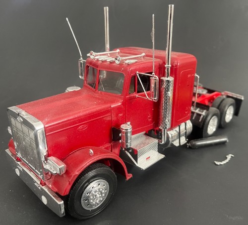 Built Peterbilt 359 Conventional Tractor Red 1/25 Model Kit | eBay