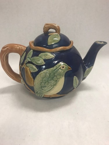 Tea Teapot VINTAGE dining China 1994 Majolica Partridge pear tree ...