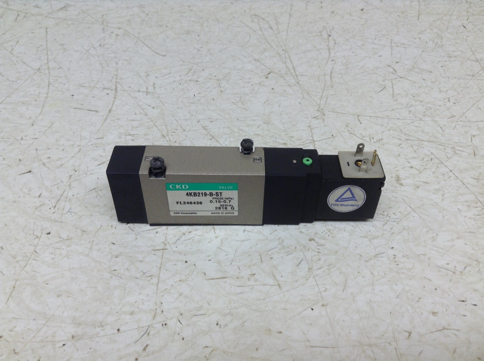 CKD 4KB219-B-ST 24 VDC Pneumatic Valve 4KB219BST (VT) | eBay