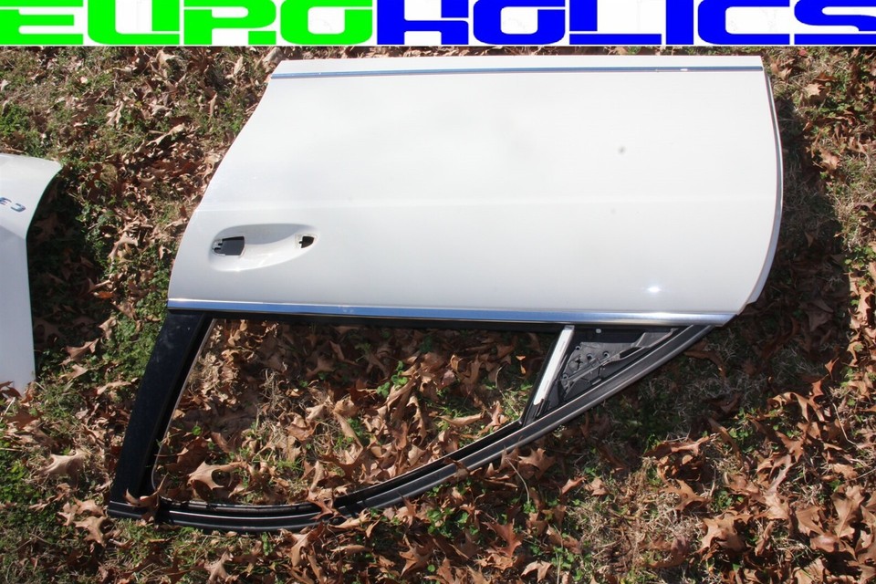 OEM Mercedes W204 C300 08-14 Left Front Driver Door Shell WHITE 650U ...