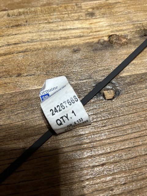 GM 24267668 Indicator Transmission Dipstick for sale online | eBay