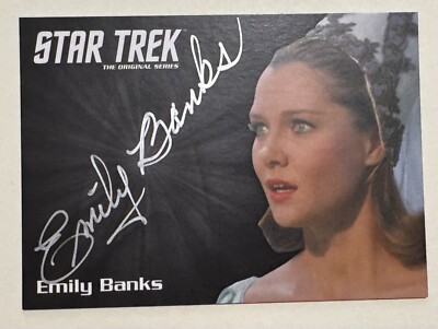 STAR TREK TOS CAPTAINS COLLECTION EMILY BANKS TONIA BARROWS AUTOGRAPH ...