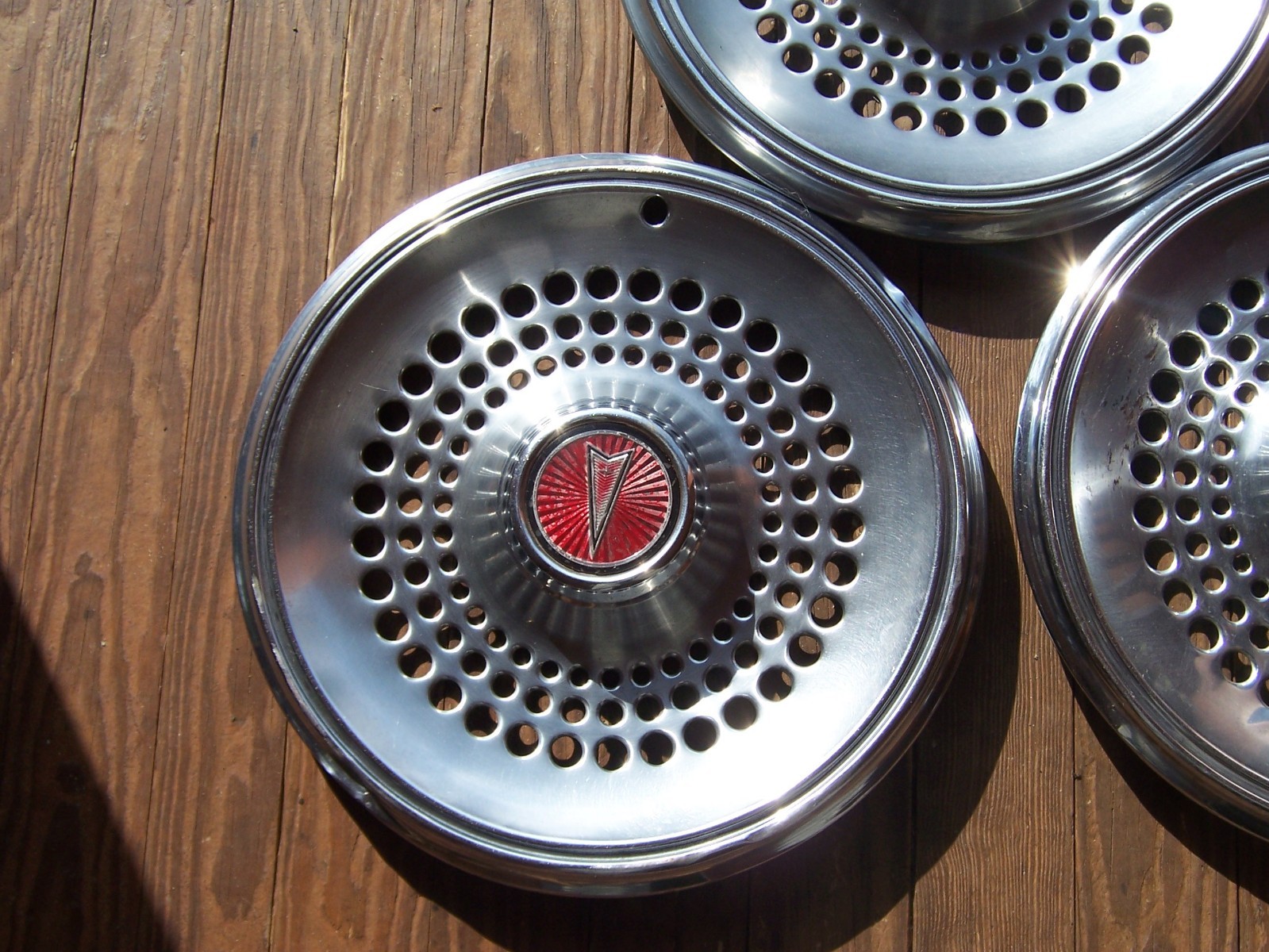 Vintage Hubcaps Pontiac set of 3 | eBay