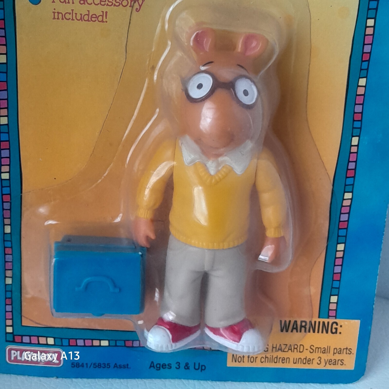 PLAYSKOOL HASBRO Arthur 1996 Dressed For School Action Figure NOS Blue ...