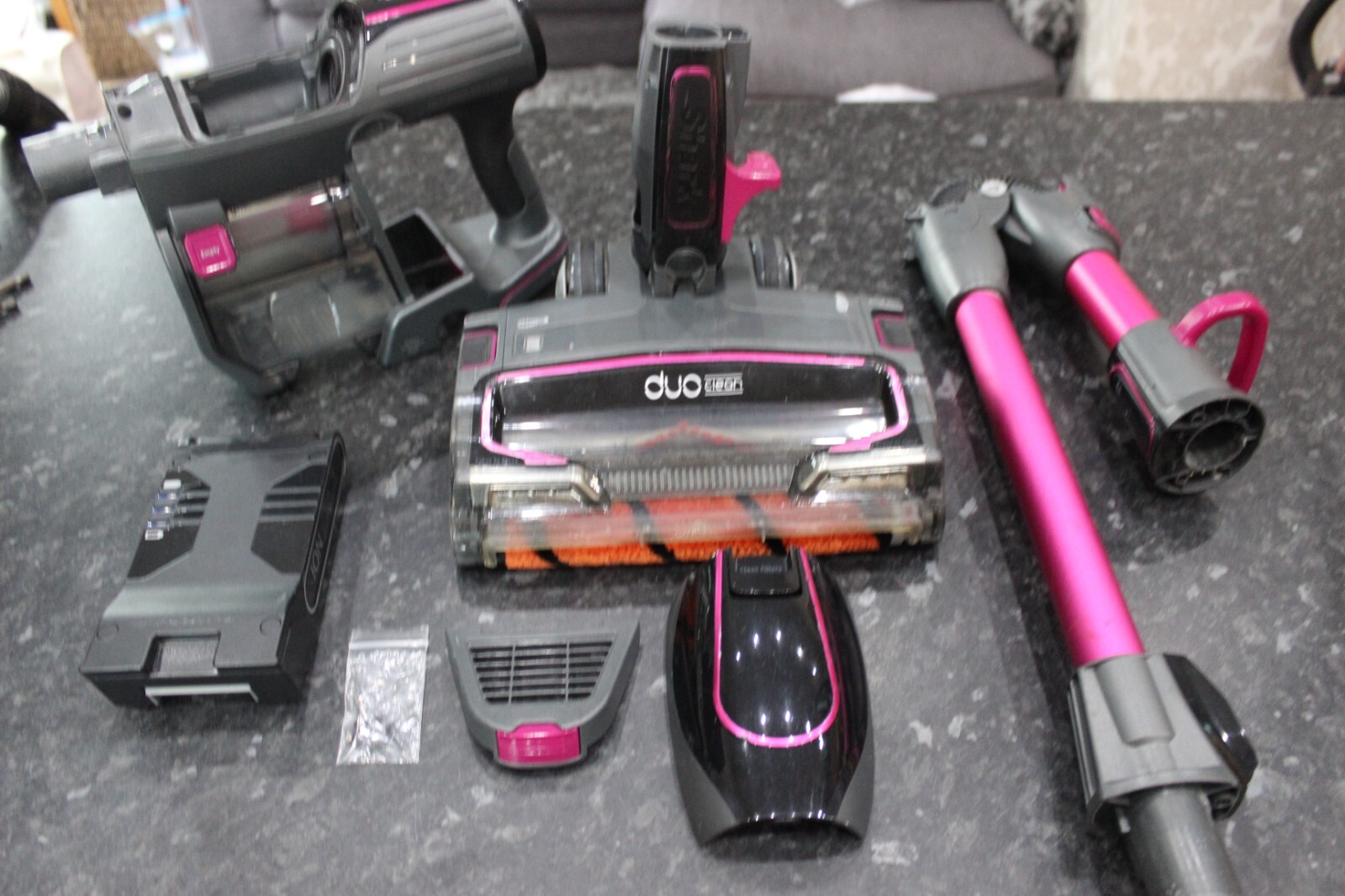 (82) Shark IF200UKT 31 Vacuum Cleaner Spares: Brush Head, Wand, Main ...