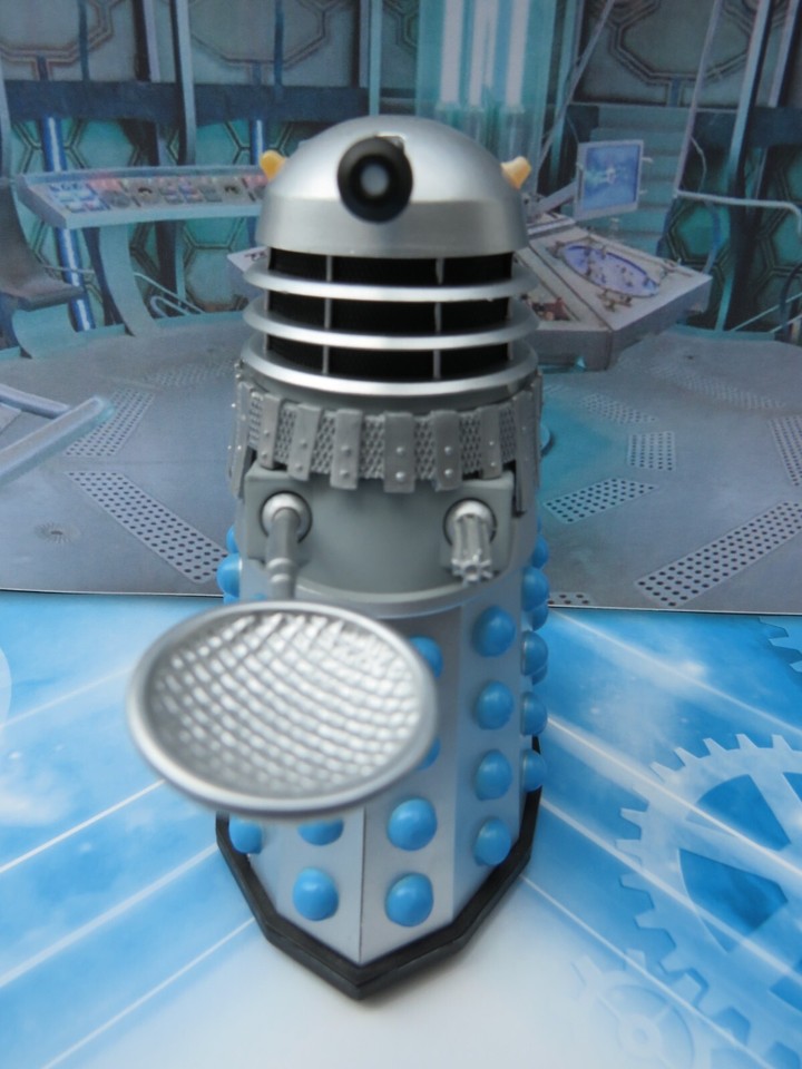 DOCTOR WHO FIGURE *DALEK with BABY MUTANT CARRYING DEVICE* POWER OF THE ...