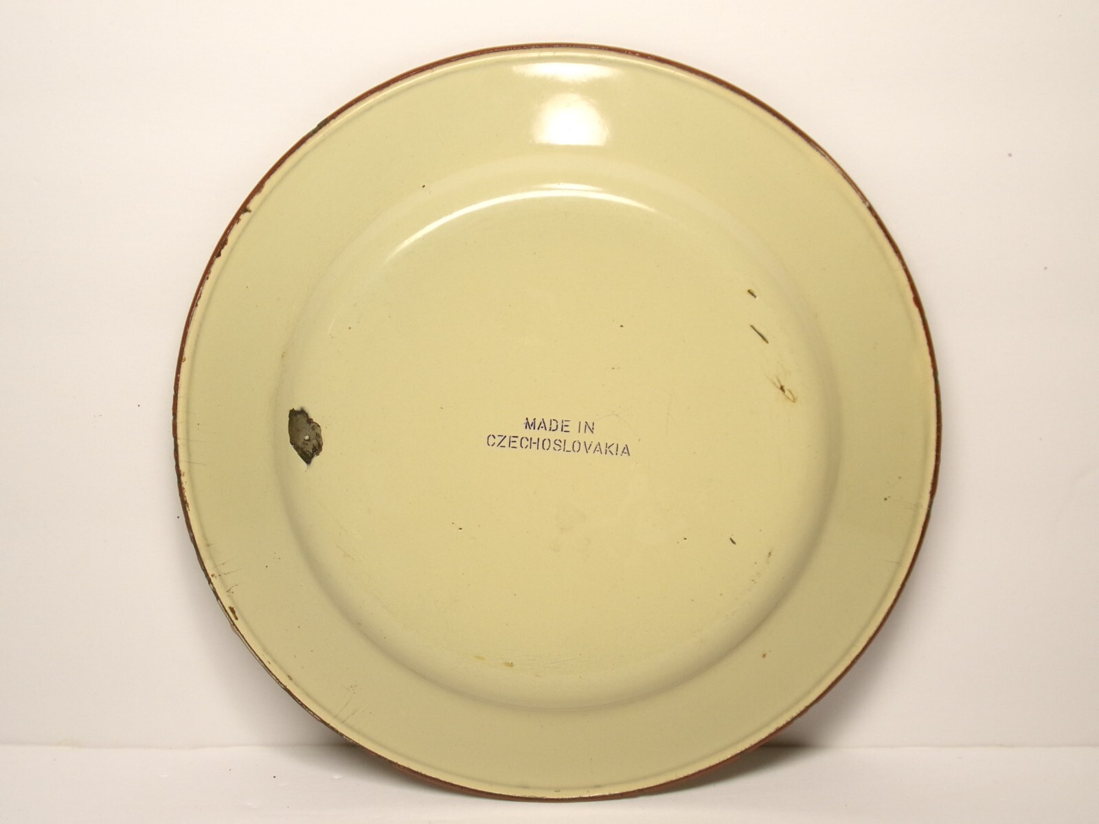 Vintage Shabby/Chippy Child's Enamel Plate Made In Czechoslovakia | eBay