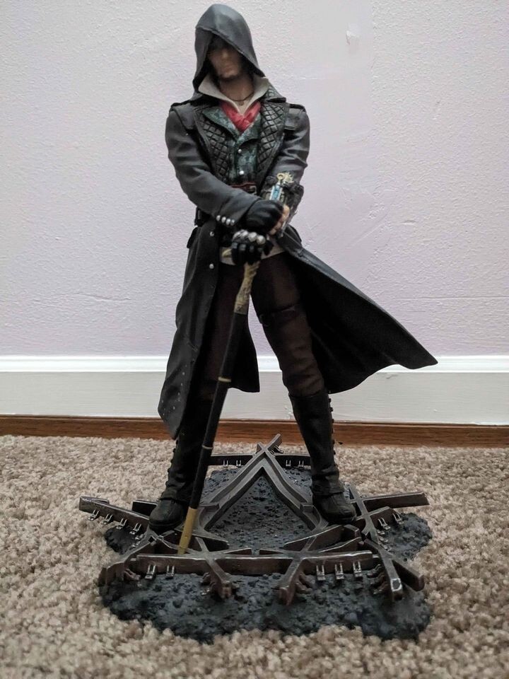 Assassins Creed Syndicate Charging Cross Jacob Frye Statue 2015 UBISOFT ...