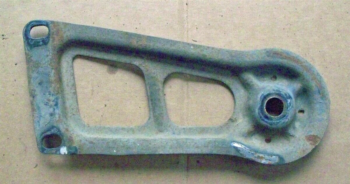 Mercedes Rear Subframe Mounting Bracket Left C107 R107 W114 W115 W123 ...