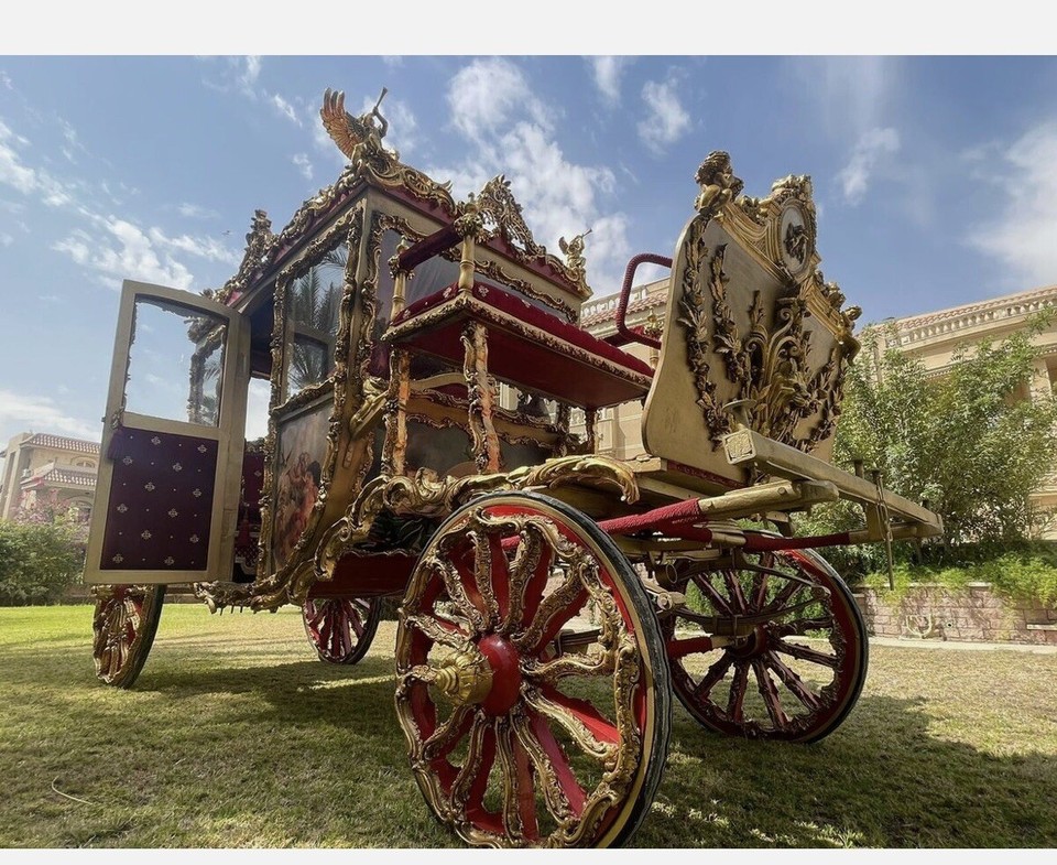 Baroque Red/Gold Horse Drawn Carriage - Wedding - Royal Carriage ...