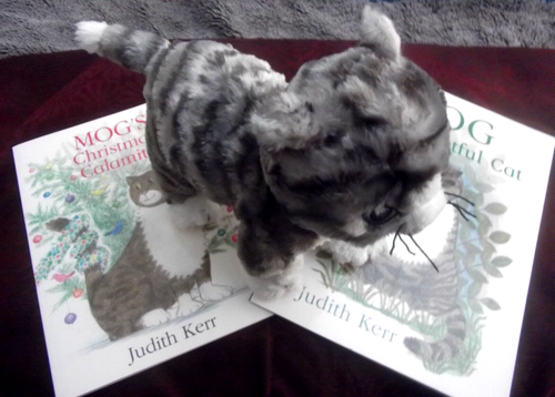 Mog the Cat Soft Toy + 2 Books ,Mog the Forgetful Cat + Mog's Christmas ...