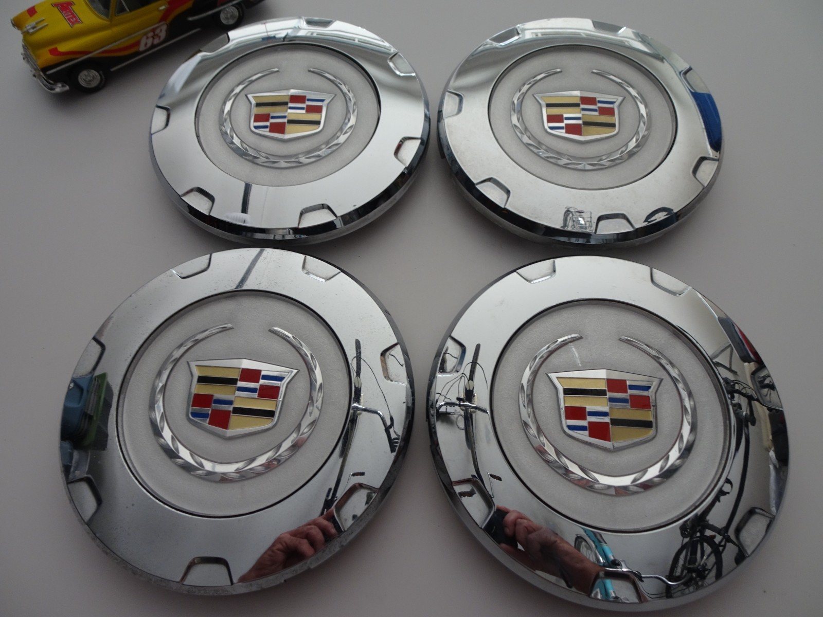 Set of 4 2007-14 Cadillac Escalade Chrome OEM 22" Wheel Center Cap ...