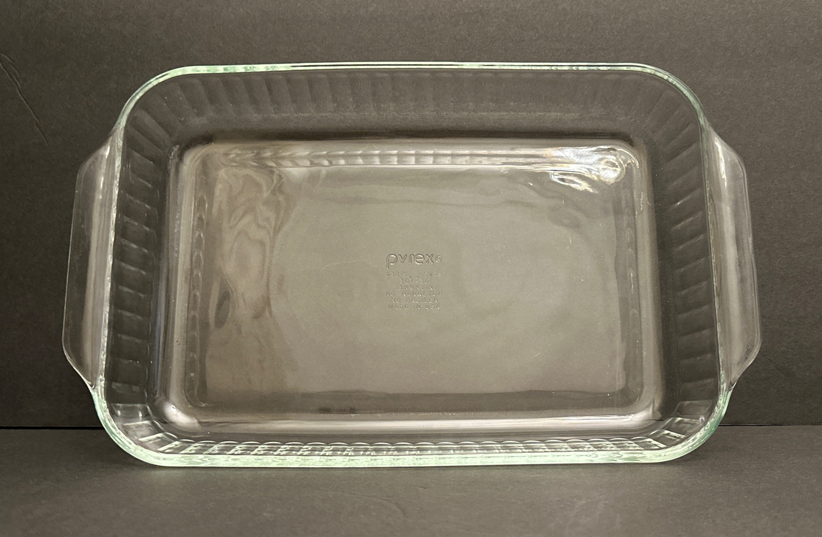 Pyrex 233-S Baking Dish 3 qt 13 x 9 x 2 in Fluted Glass | eBay