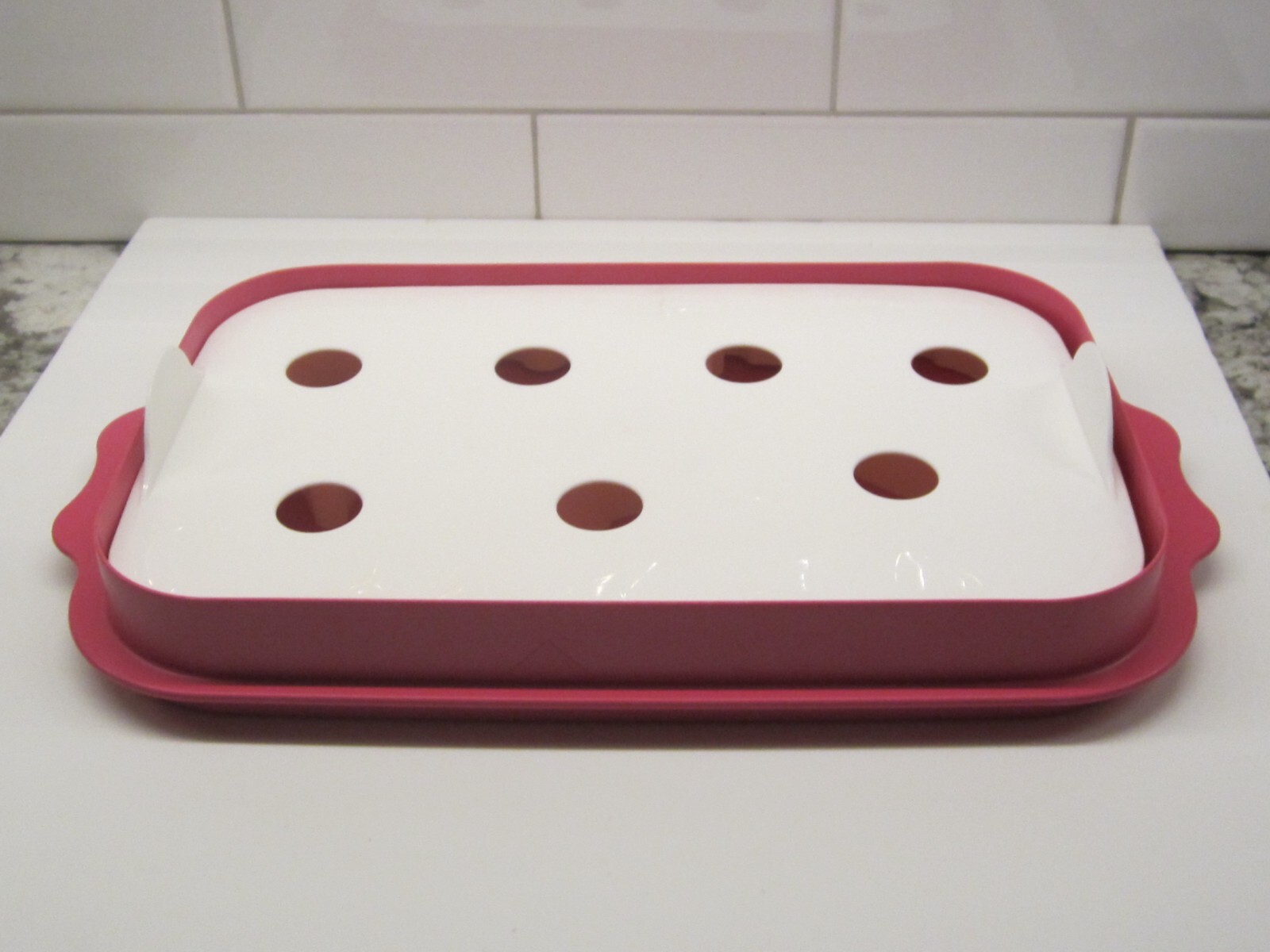 Tupperware Animal Wigglers Pink Set Cookie Cutter and Jello Mold Tray ...